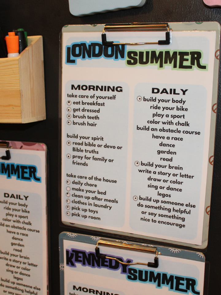 The Kid's Summer Folders - The Kiser Menage